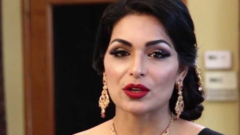 Meera Starts Crying At Press Conference – Balochistan 24 English ...